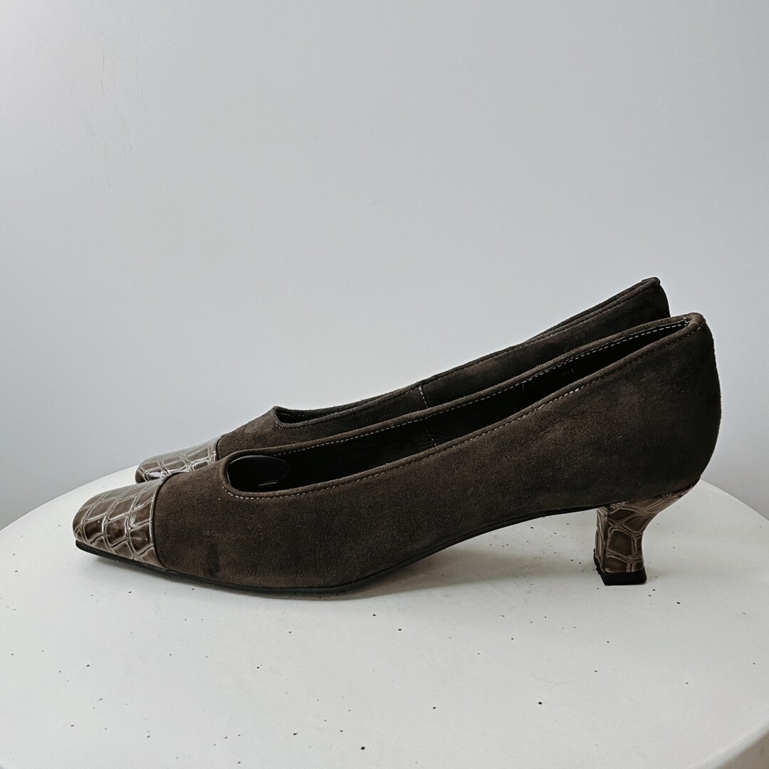 Mezzo by Vaneli Olive Green Suede Cap Toe Kitten Heels - Etsy