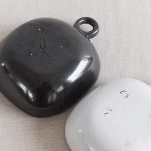 Vintage Pair of Patterned Studio Pottery Bowls With Handles - Etsy