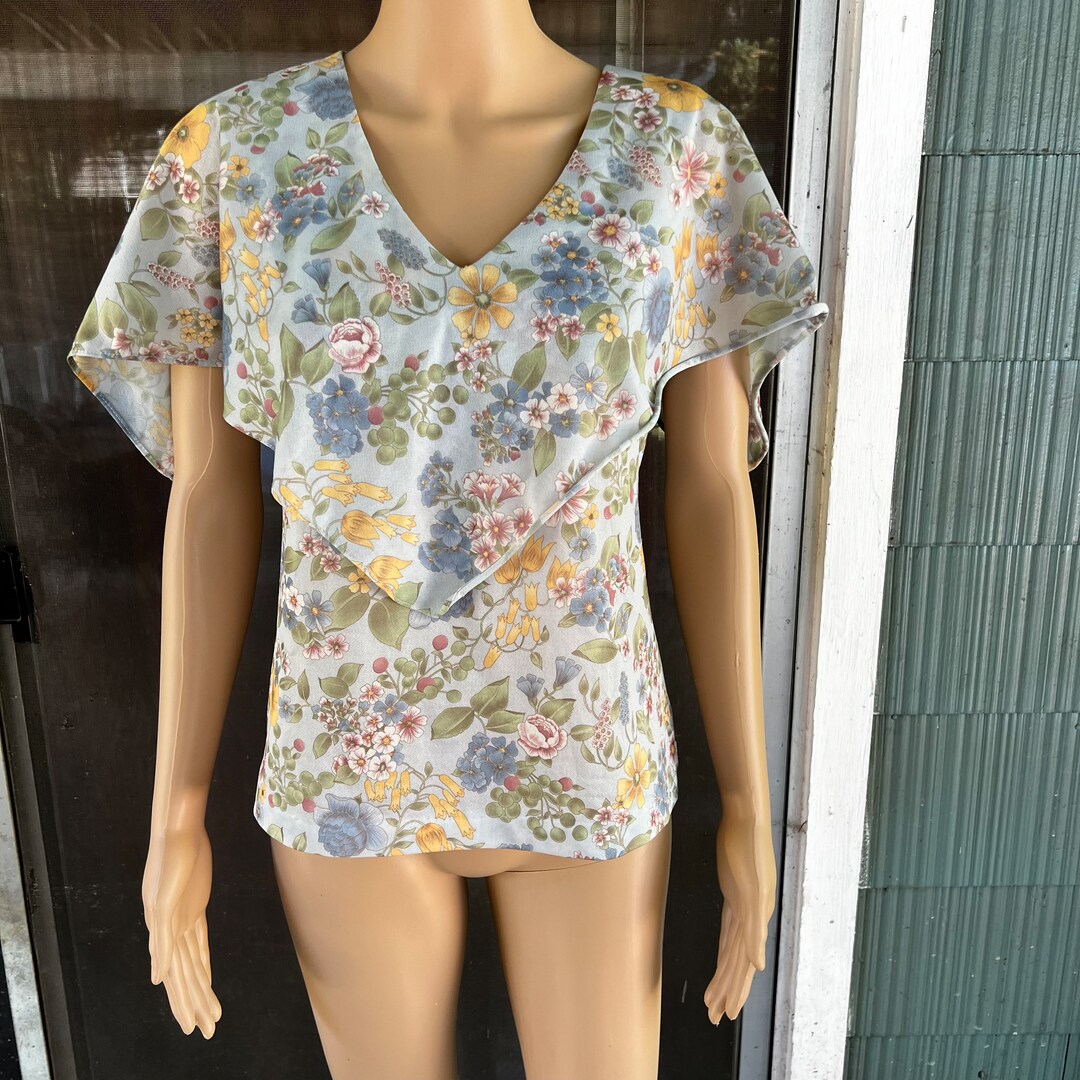 Vintage 70's Light Blue Floral Print Caplet Top Size Medium - Etsy