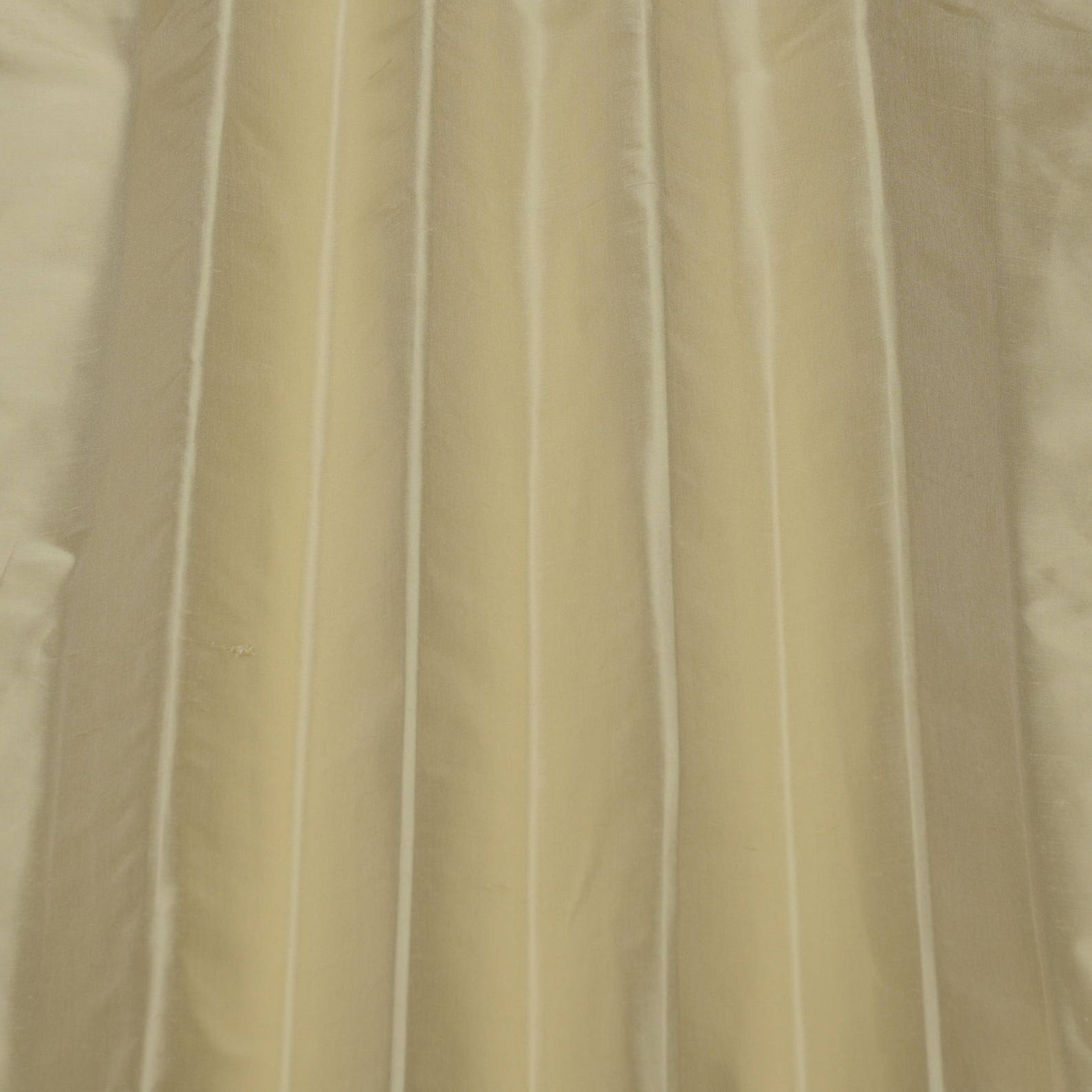 Iridescent Butter Shantung Silk 100% Silk Fabric 54 - Etsy