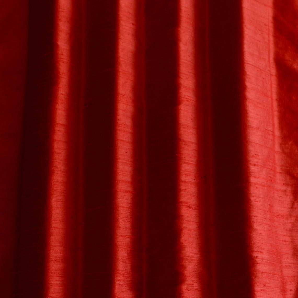 Carmine Red/deep Red Dupioni Silk, 100% Silk Fabric, 44" Wide or 54 ...