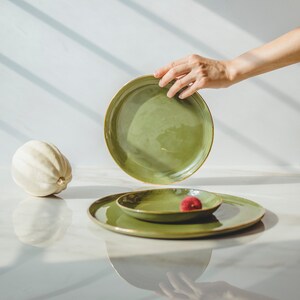 Green Ceramic Dinner Plates Set Ceramic Dinnerware Set Pottery ...
