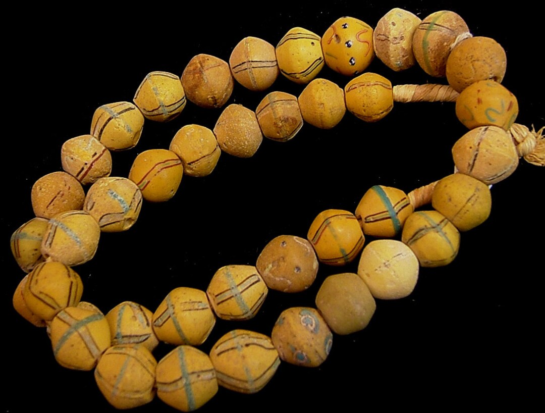 African Trade Kings' Beads, Large Yellow Bicone, 24 Inches 16 to 20 Mm ...