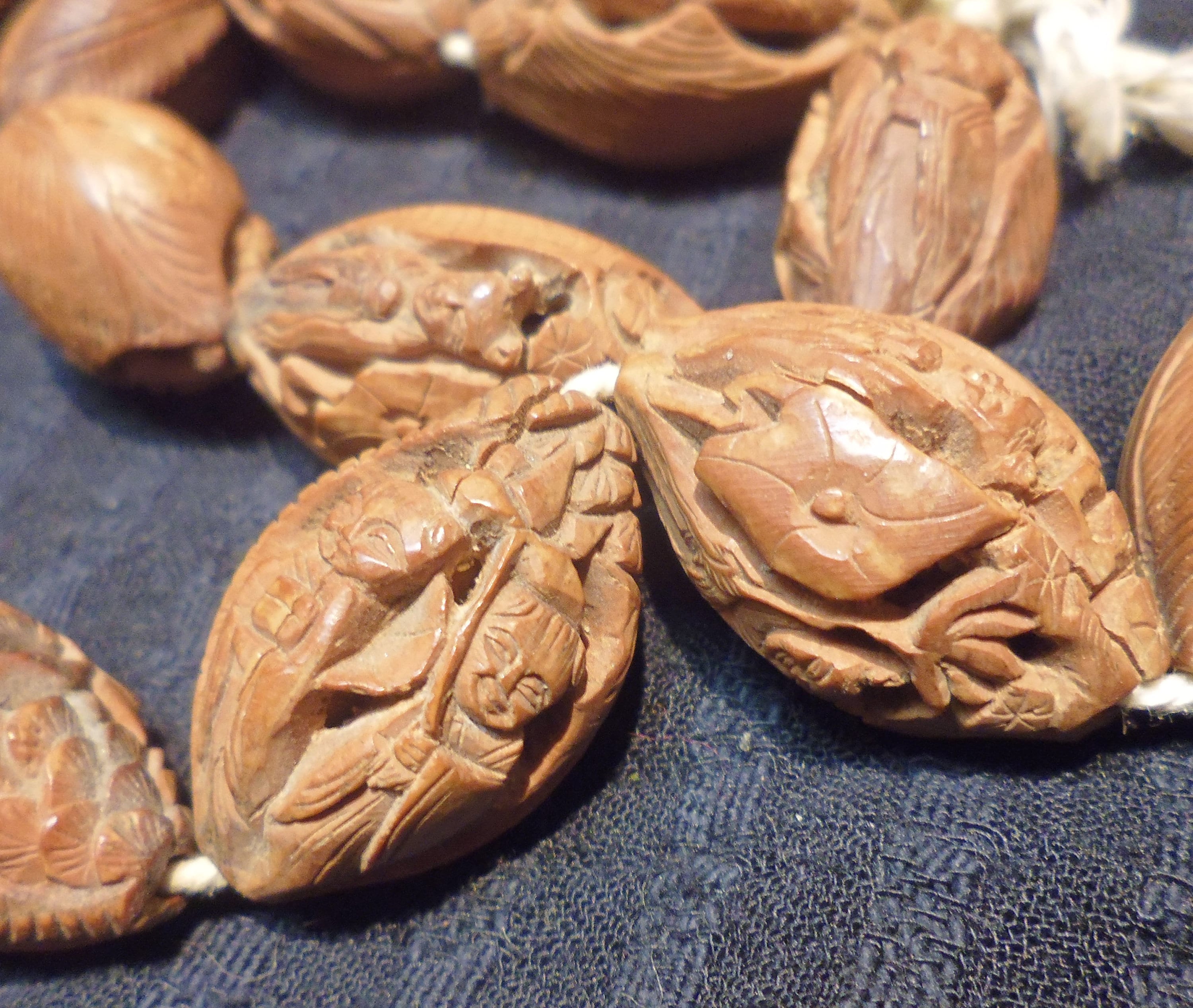 Set 3 Ten Rare Old Highly Detailed Chinese Carved Olive | Etsy