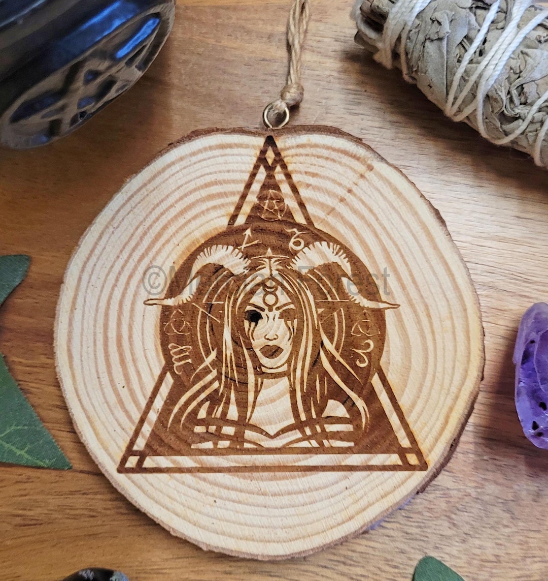 Lilith Altar Wall Hanging, Lilith Altar Decoration for Wiccan Witch ...
