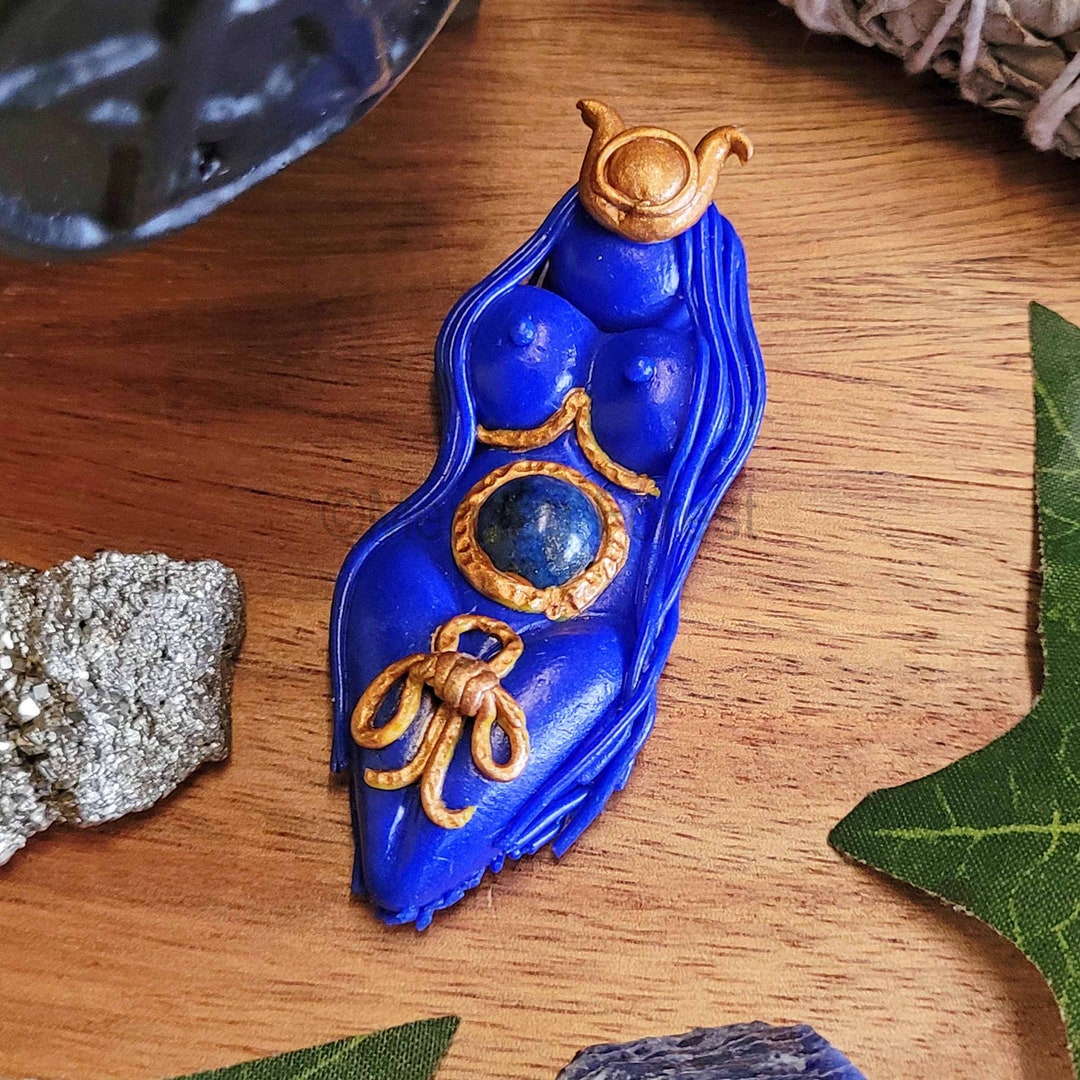 Altar Goddess, Isis Goddess, Pagan Amulet Witches Talisman Wiccan Altar ...