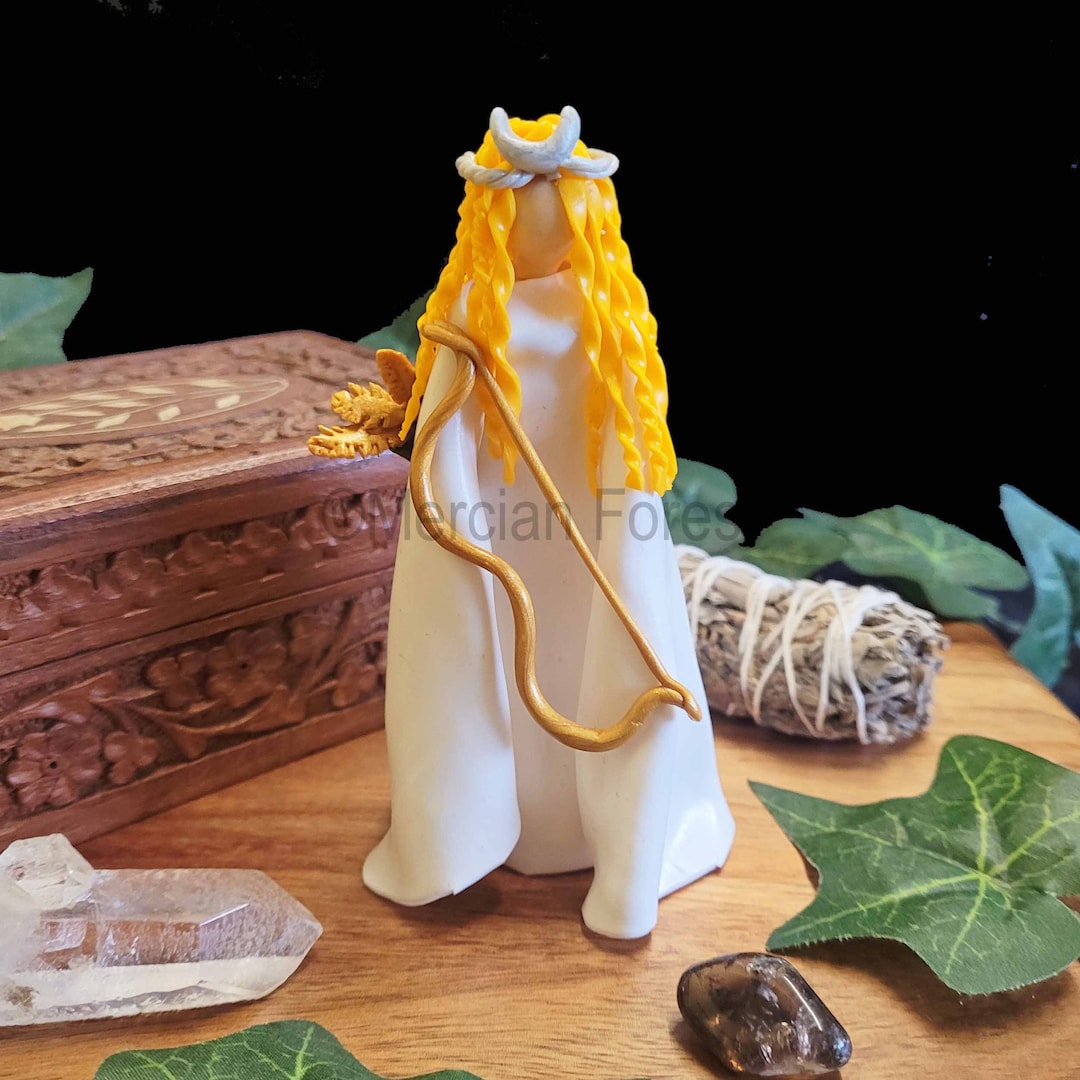 Pagan Decoration, Artemis Goddess Figurine, Moon Goddess Figurine ...
