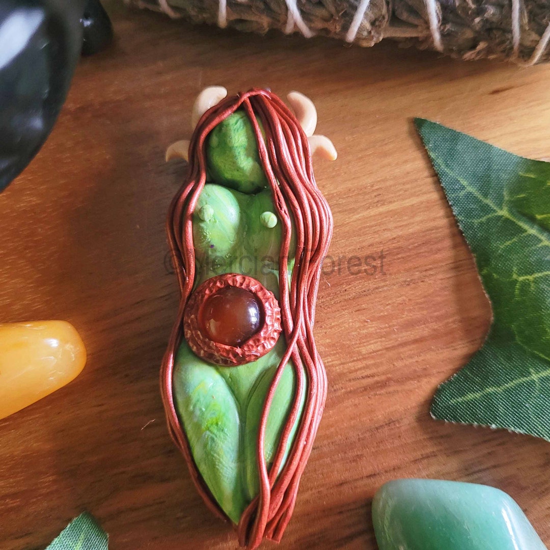 Altar Goddess, Elen of the Ways Goddess, Pagan Witches Wiccan Altar ...