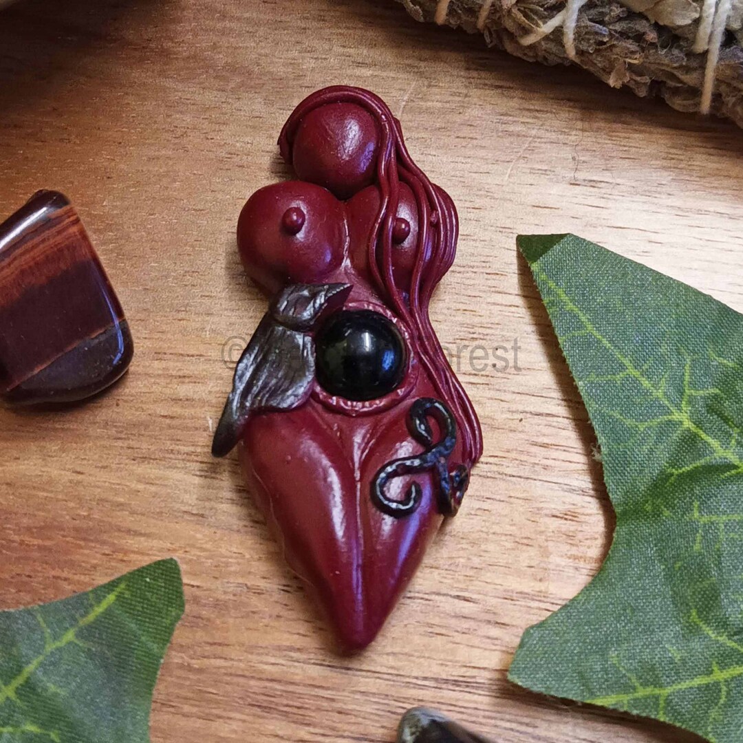 Altar Goddess, Morrigan Morrighan Goddess, Wiccan, Witches or Druid ...