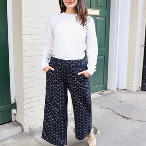 Black & White Wide Leg Cotton Pants With Pockets, Crop Pants, Fair ...