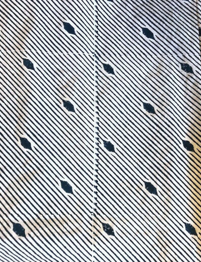 Men's Blue and White Diagonal Striped Long Sleeve Button Down Cotton ...