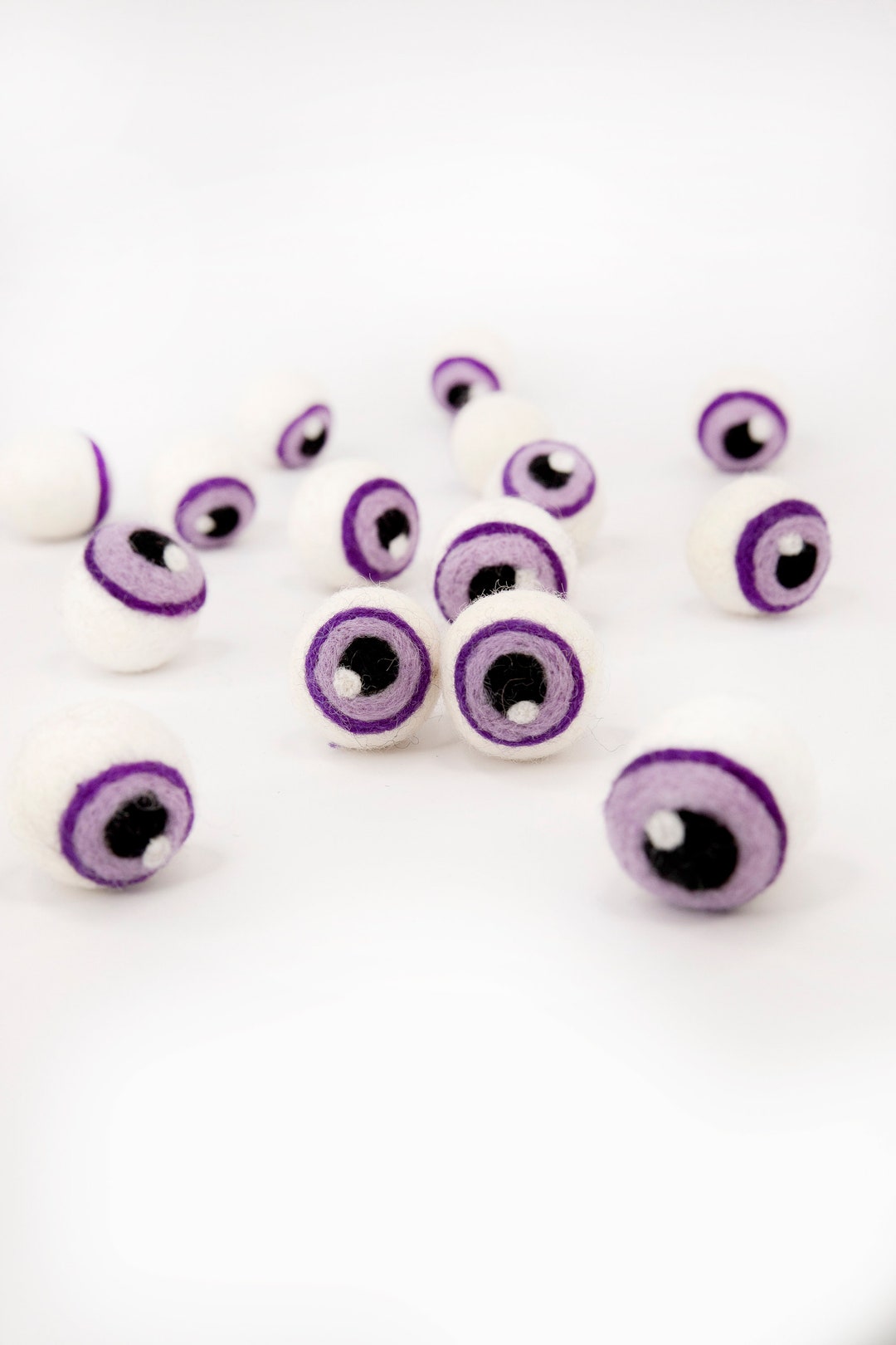 Purple Handmade Felt Monster Eyeballs: Halloween Garland Decor - Etsy