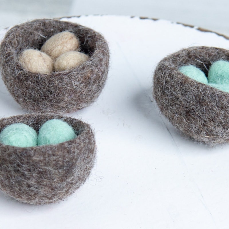 White Wool Felt Eggs - Etsy