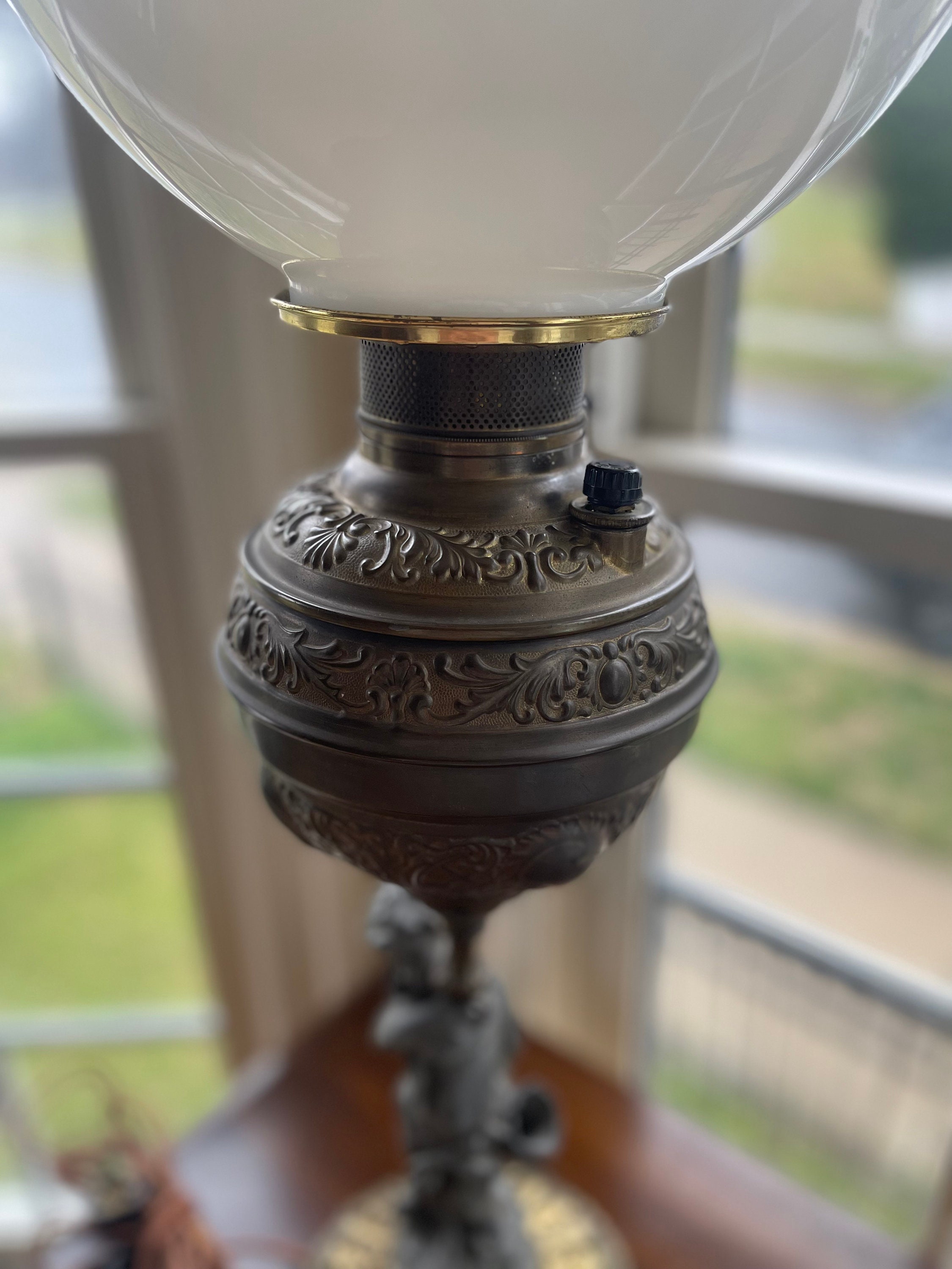 Antique American Victorian Cherub Electrified Kerosene Oil Banquet Lamp ...