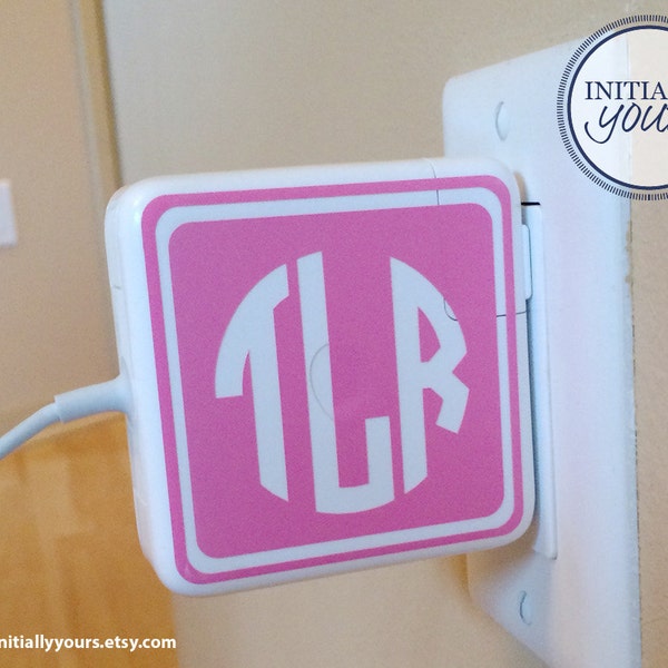 Charger Monogram - Etsy