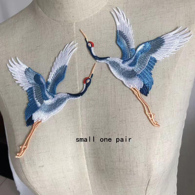 A Pair Cranes Embroidered Applique Patch Clothing Decoration Sewn on ...