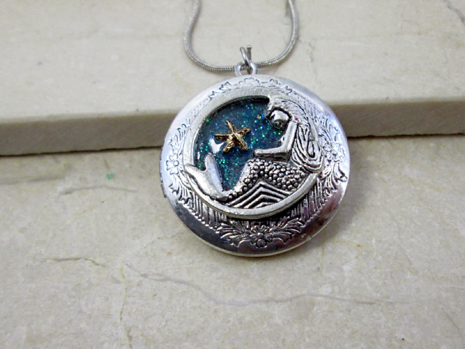 Magic Mermaid Necklace Glow in the Dark Starfish Mermaid - Etsy