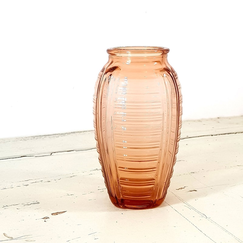 Ribbed Glass Vase - Etsy UK