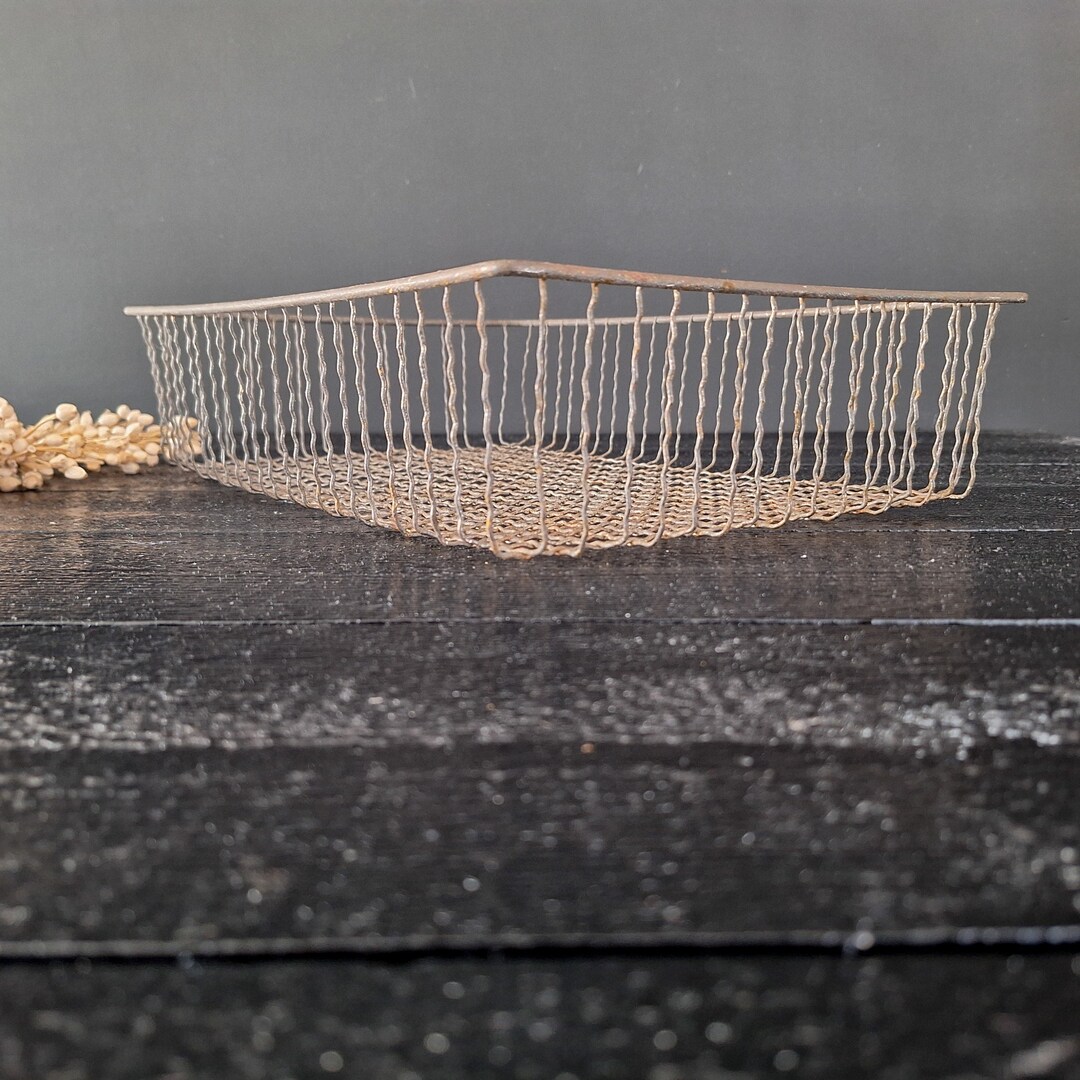 In Out Tray Vintage Office Storage, French Mail Wire Office Tray ...