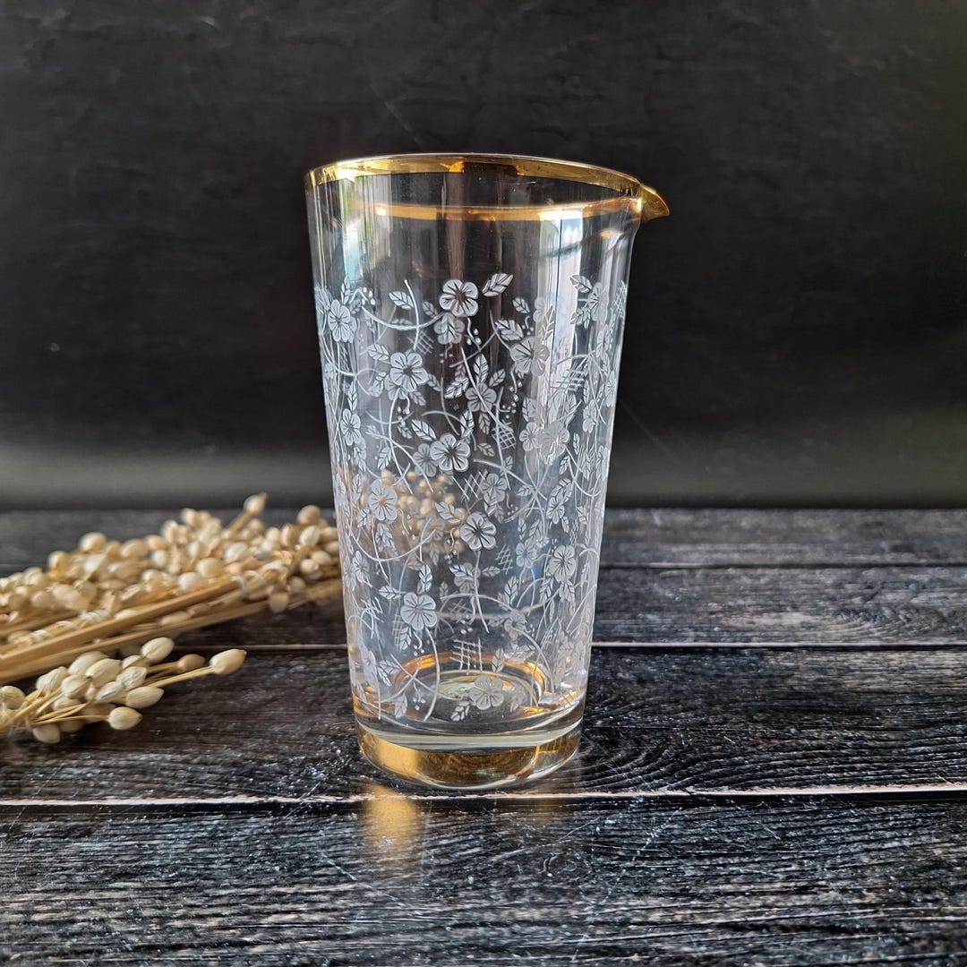 Vintage Etched Glass Beaker With Gold Rim, Floral Pattern Drinking ...