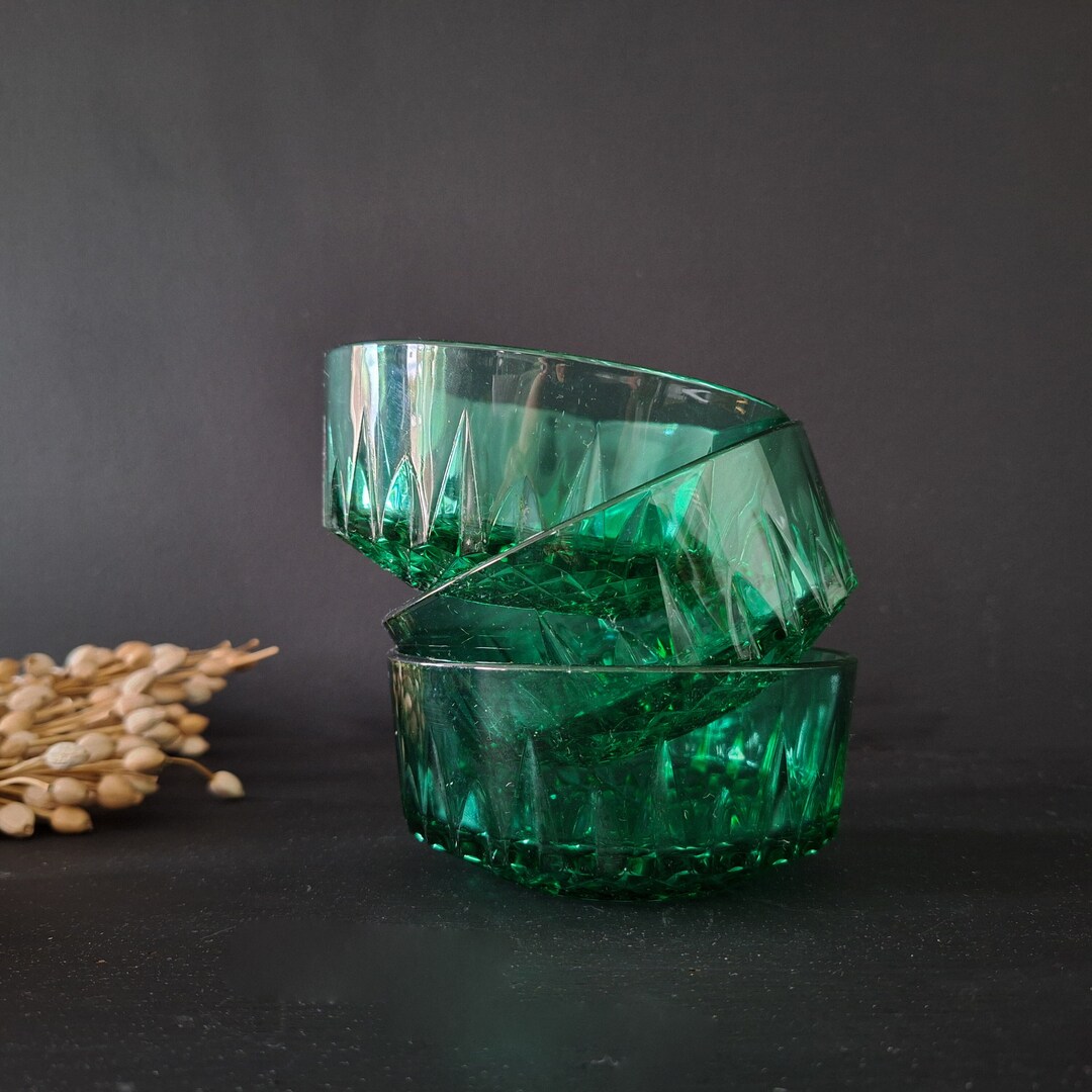 Set of 3 French Green Glass Bowls From ARCOROC France Emerald Green ...