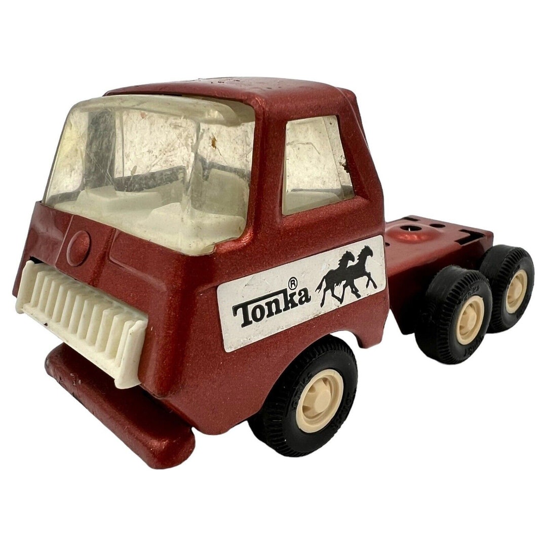 VTG 1980 Tonka Horse Semi Truck Cab Brown Rust in Color 5 Farm Pickup ...