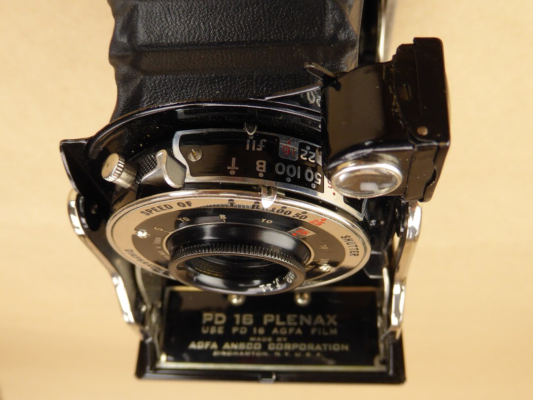 1930s Agfa PD 16 PLENAX Folding Camera W/tripar F11 Lens Very Clean ...