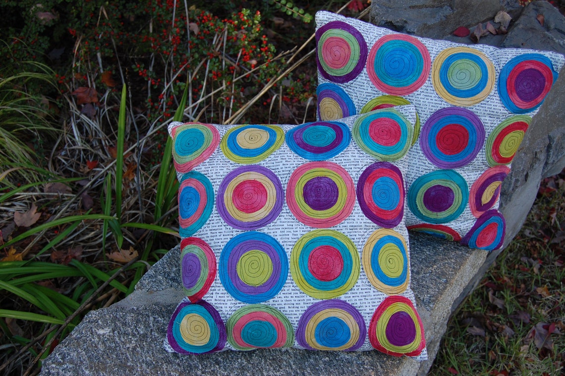 Free-form Circle Pillow - Etsy