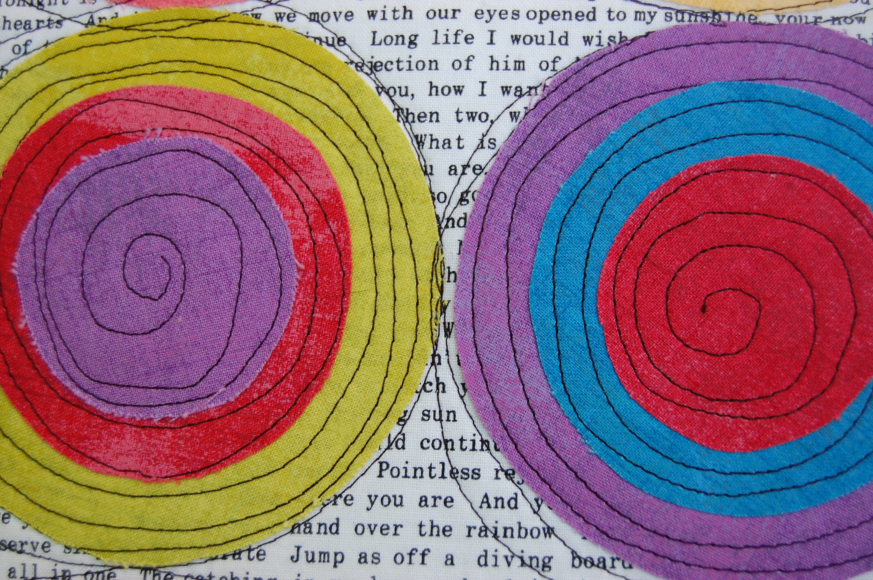 Free-form Circle Pillow - Etsy