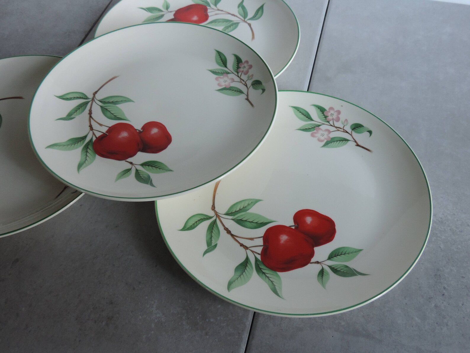 Vintage Homer Laughlin Plates Rhythm Red Apple Pattern Set of 4 Dinner ...