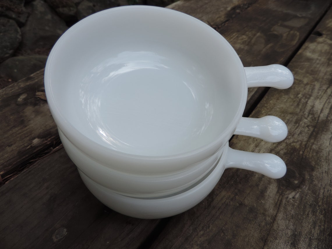 Vintage Milk Glass Soup Bowls Gumbo Bowls Set of Three Milk Glass Bowls ...