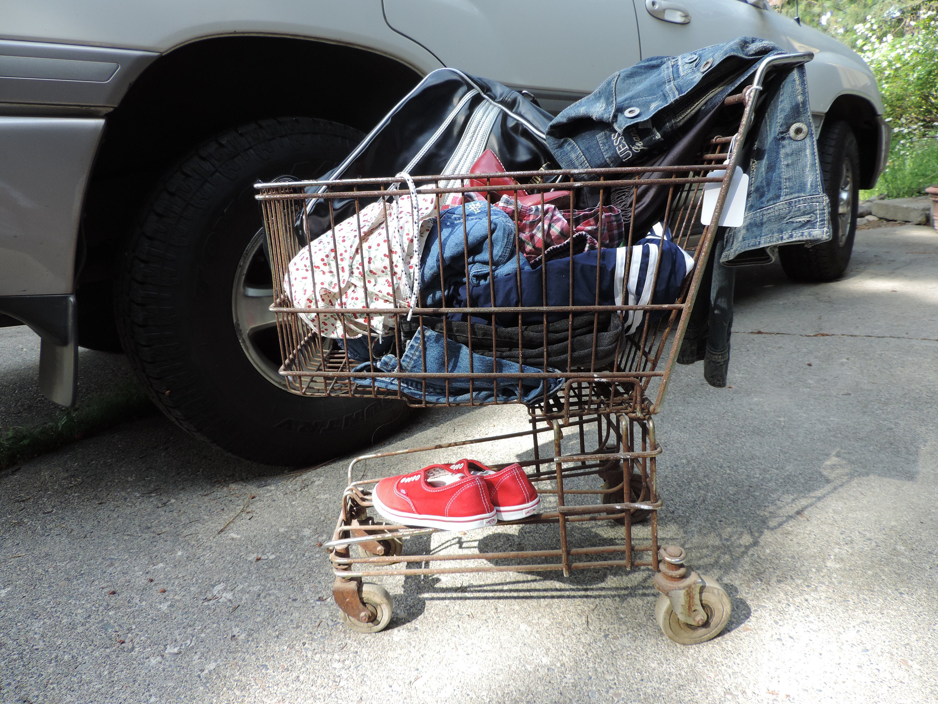 Vintage Shopping Cart Industrial Salvage Metal Shopping Buggy ...