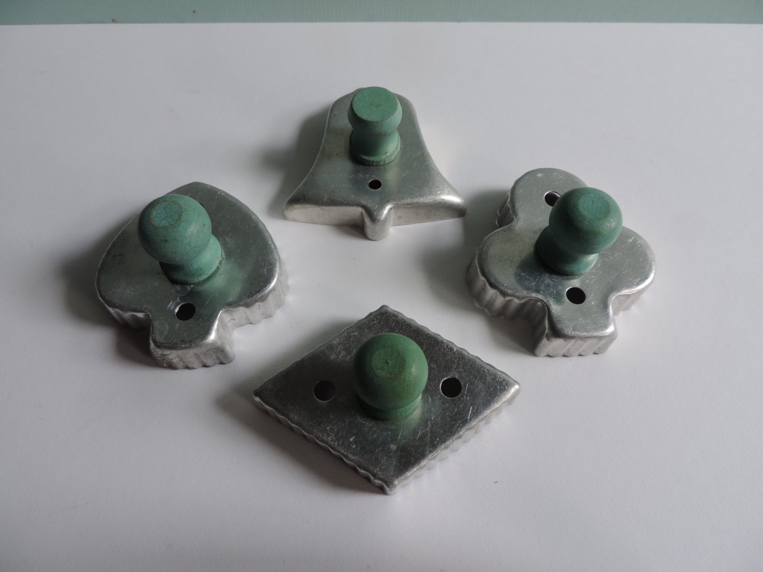 Vintage Cookie Cutters Green Wood Handle Aluminum Country Farmhouse ...