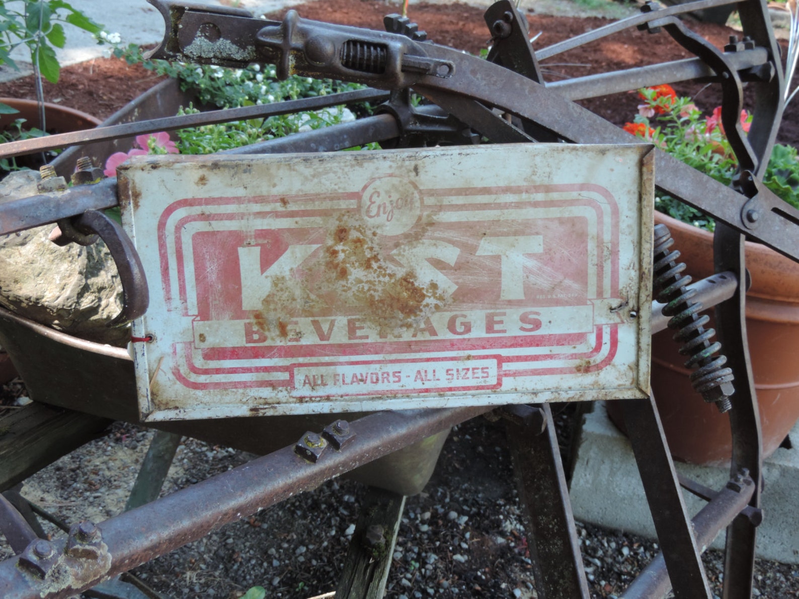40's 50's ADVERTISING Sign KIST Beverages Kist Soda Pop Rustic ...