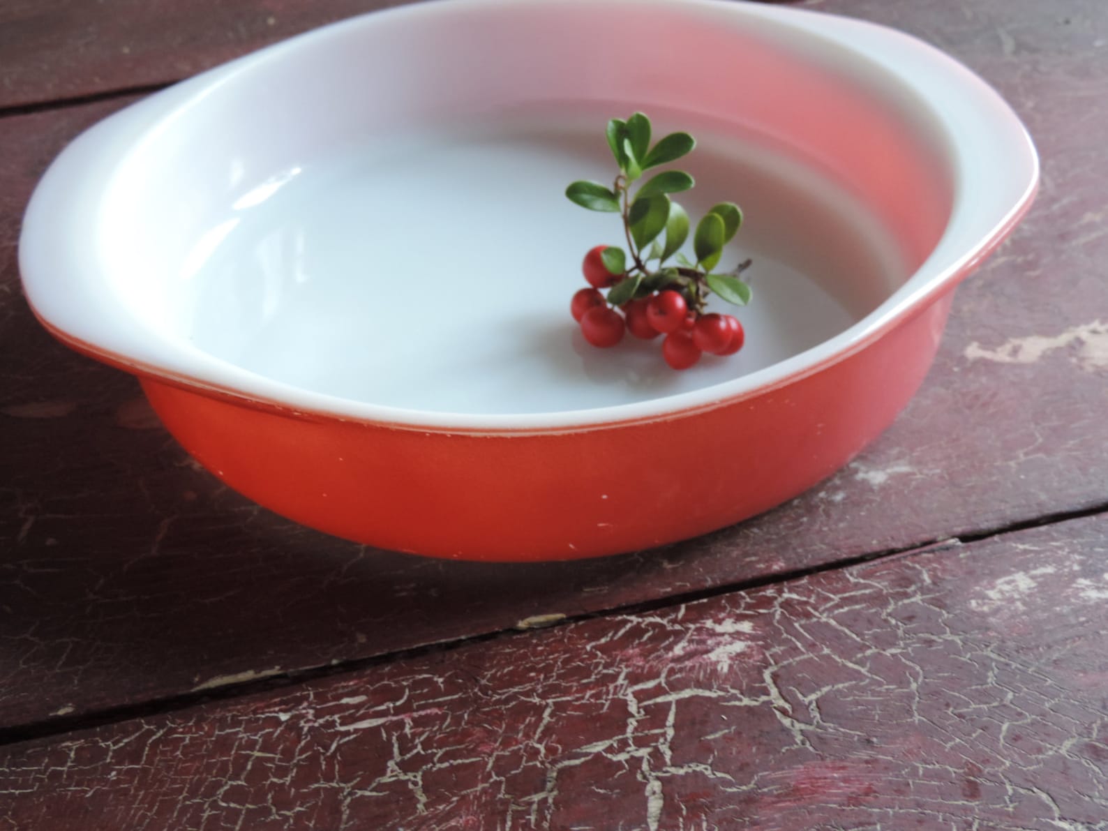 Pyrex Flamingo Pink Cake Plate Pyrex Ovenware Pyrex 8in. Round ...