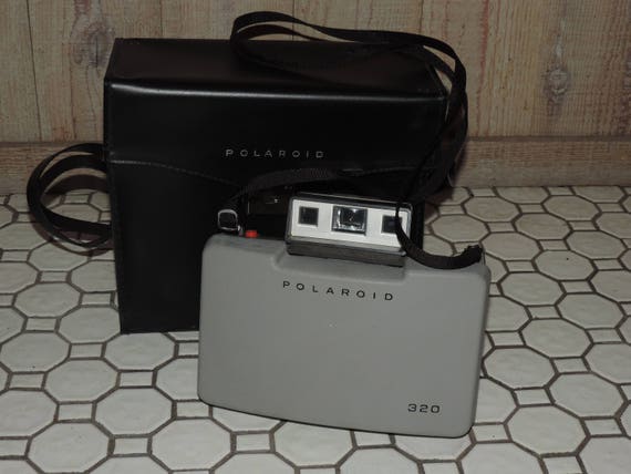 Vintage Polaroid Automatic 320 Land Camera Featuring Flash | Etsy