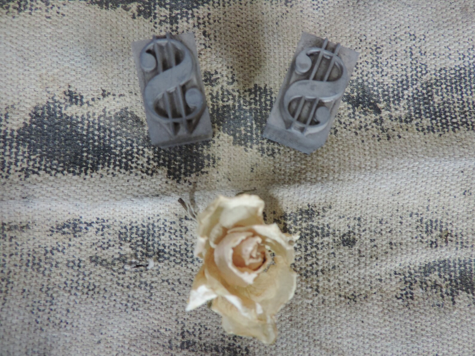 Vintage Block Letters Dollar Dollar Bill Signs 2 Typeface Metal ...