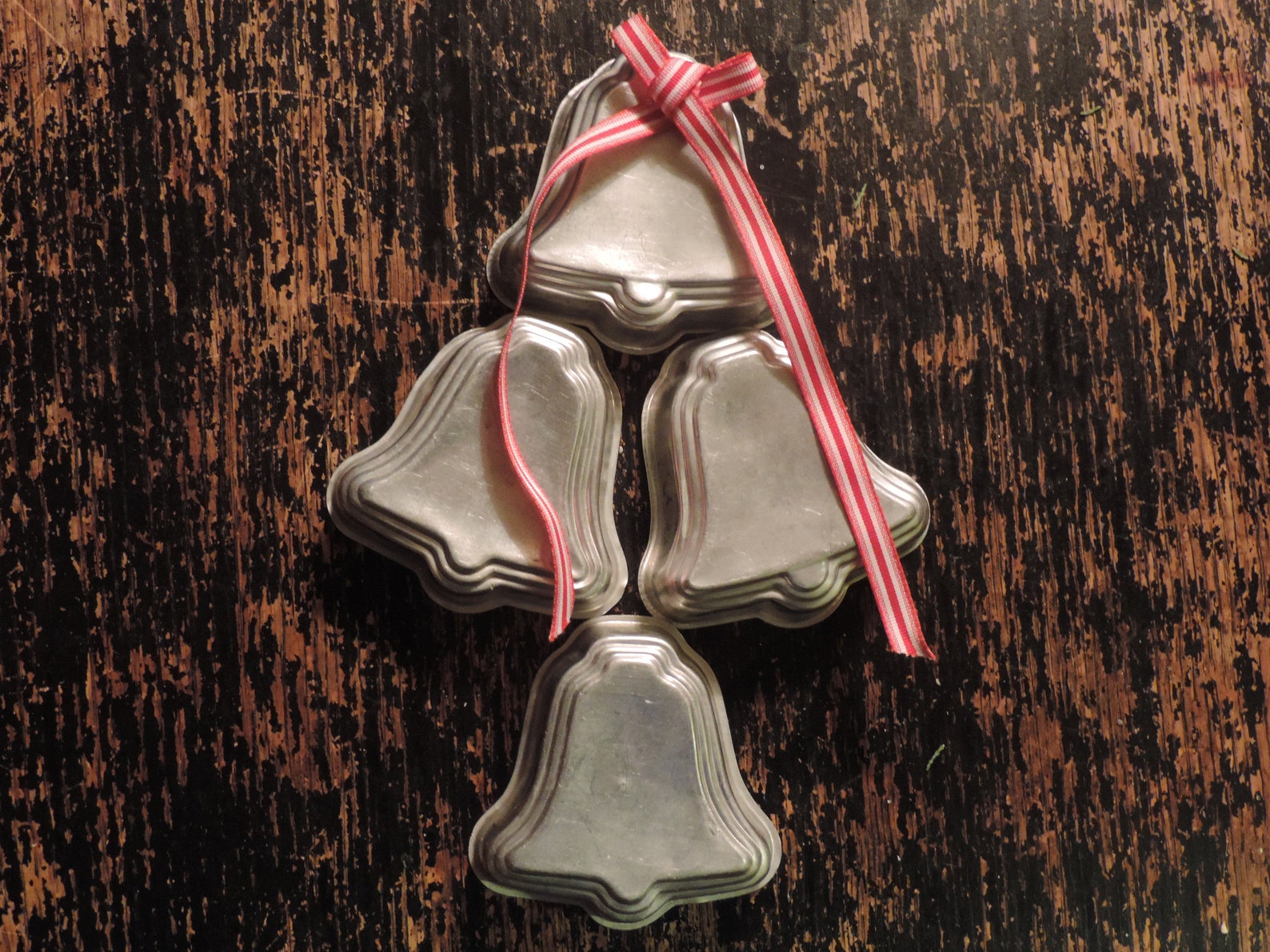 Vintage Cake Molds Bell Shaped Holiday Tins Jello Molds Set of - Etsy