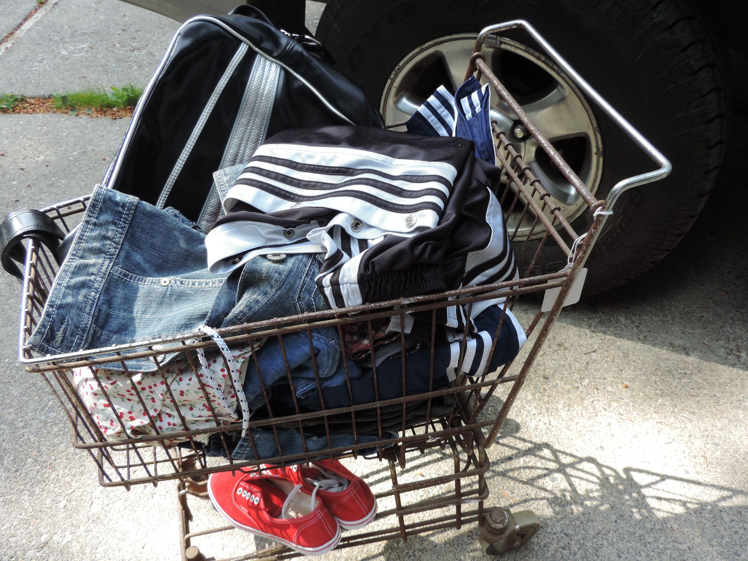 Vintage Shopping Cart Industrial Salvage Metal Shopping Buggy ...