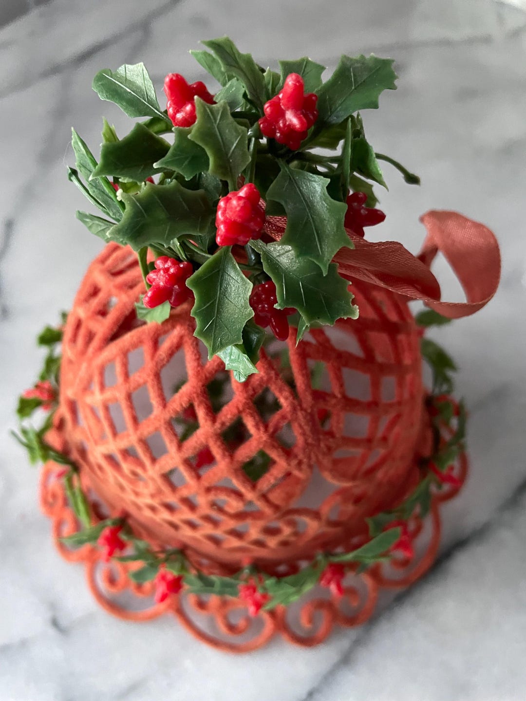 Mid Century Modern Vintage Plastic Christmas Mistletoe Bell Featuring ...