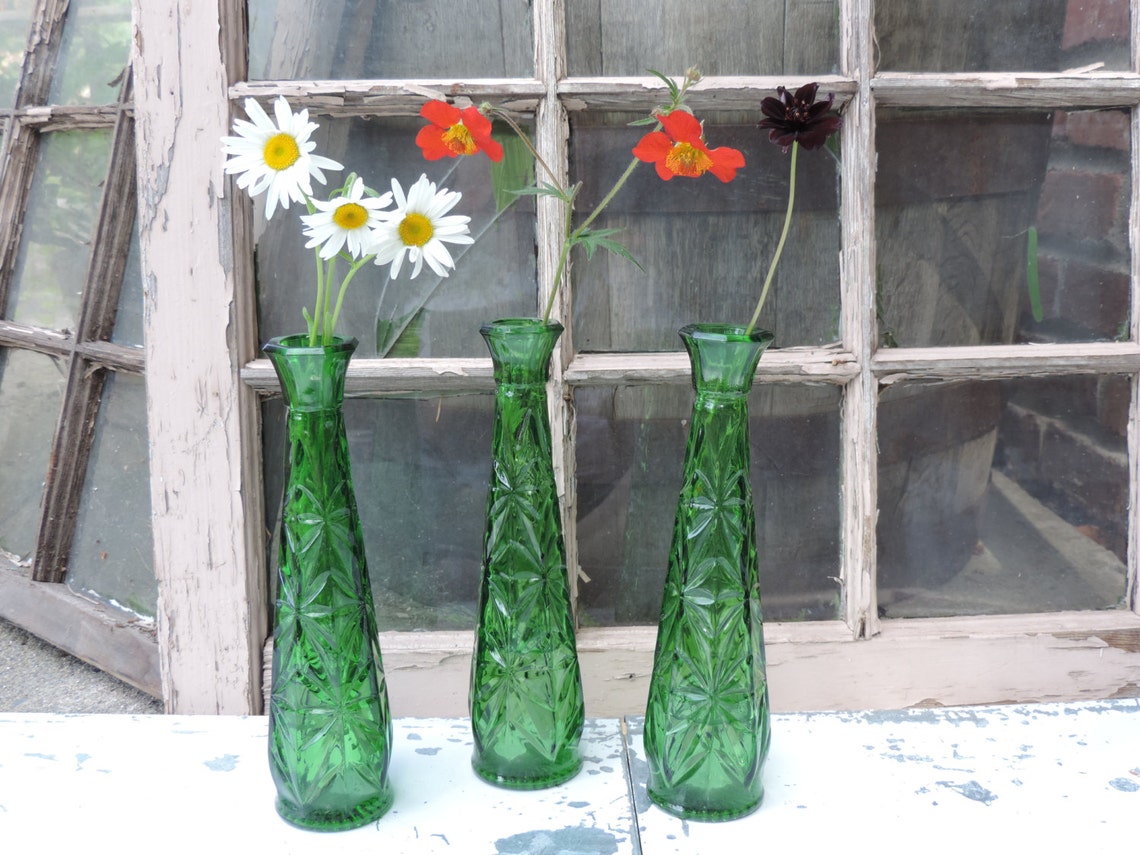 Vintage Green Bud Vases Set of Three Emerald Green Bud Vases - Etsy