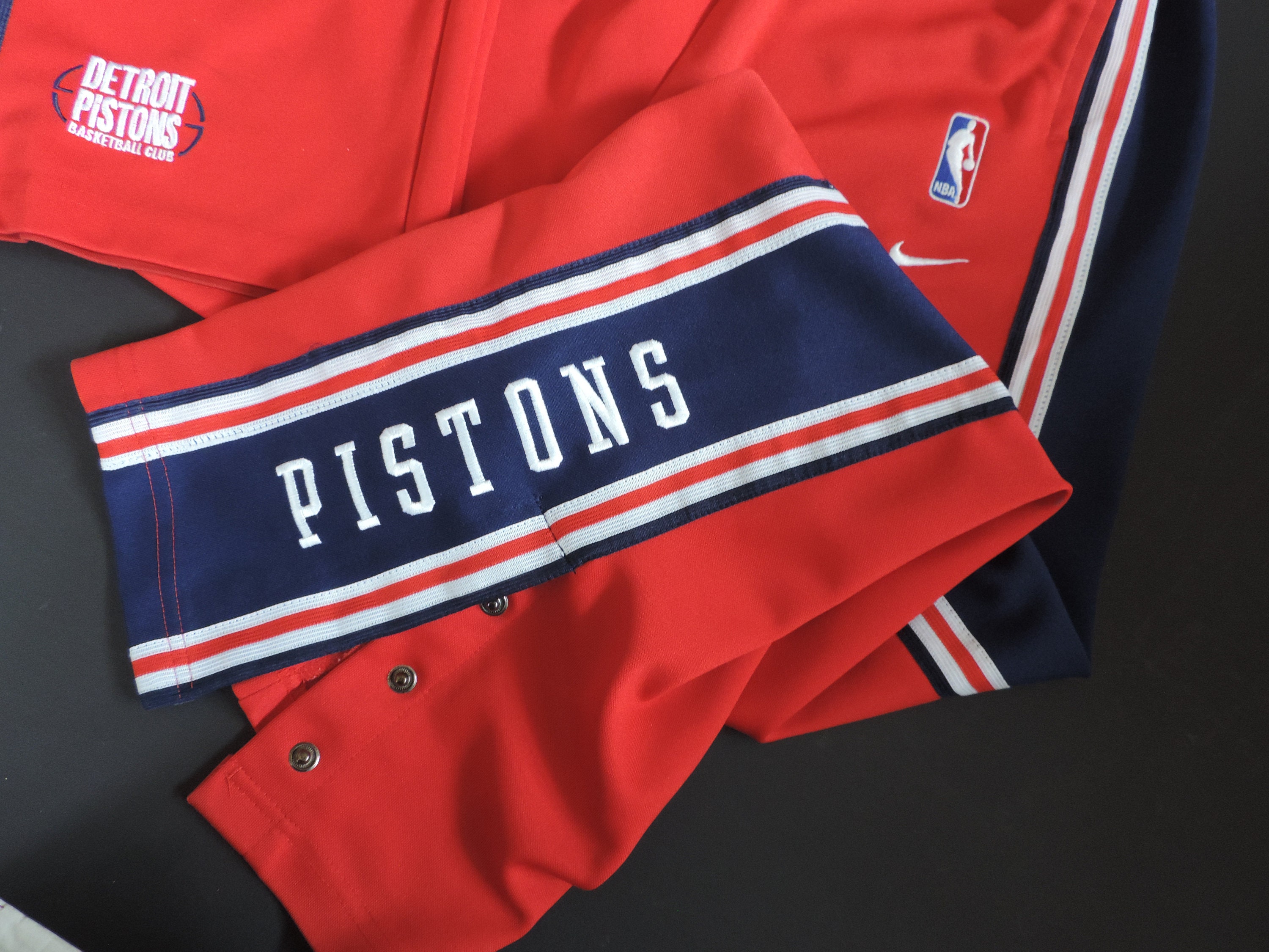 Vintage Detroit Piston Nike Basketball 1975 Team Throwback Poppers ...