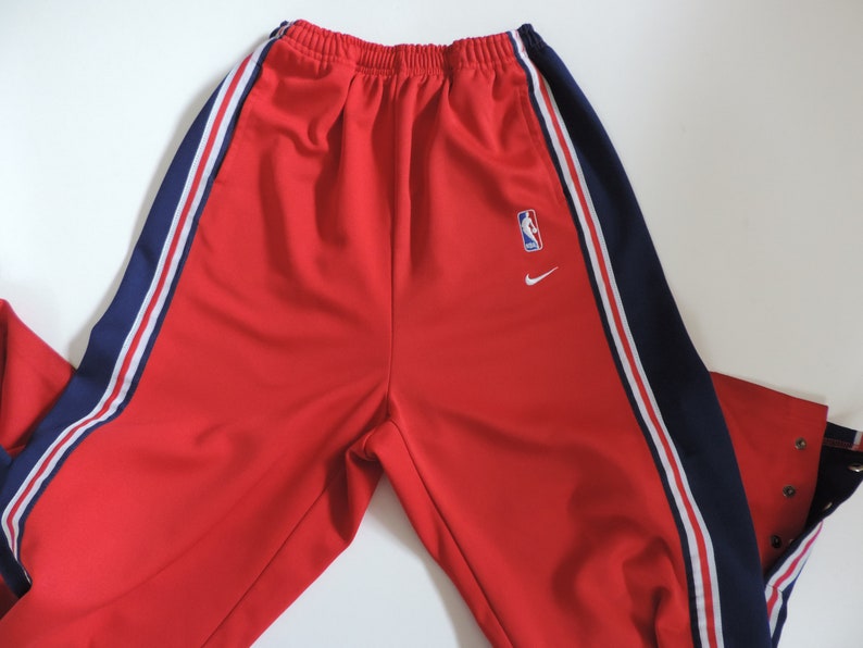 Vintage Detroit Piston Nike Basketball 1975 Team Throwback Poppers ...