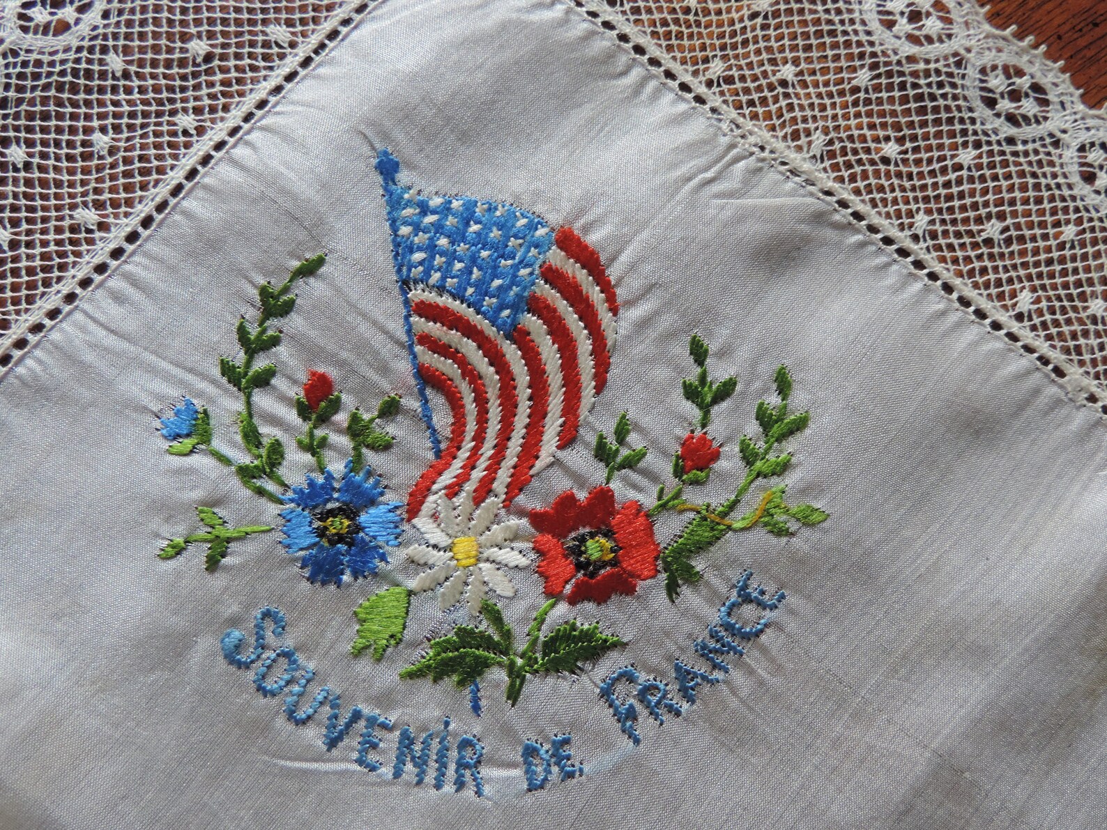 Vintage Handkerchief French Linen Creamy Silk Lace Hand Embroidered ...