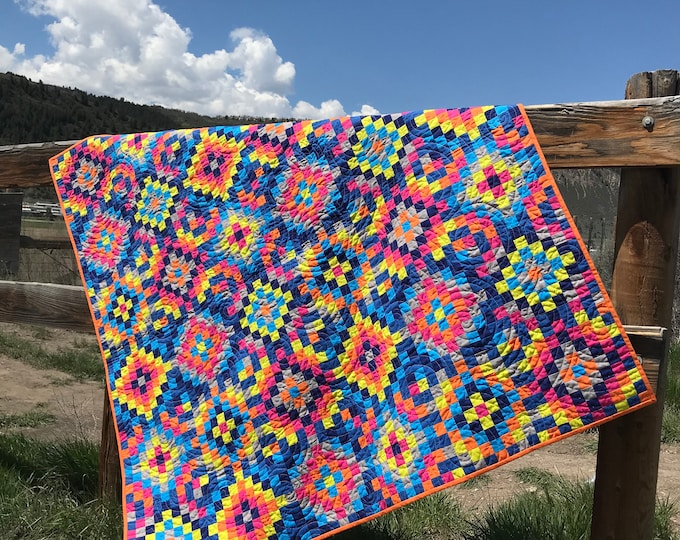 Modern and Stunning Quilt Pattern - "only One" - One Fabric, One Shape ...
