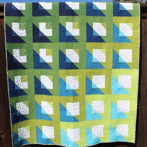 Modern Quilt Pattern - "boxing Play" - Modern Gradient and Transparency ...