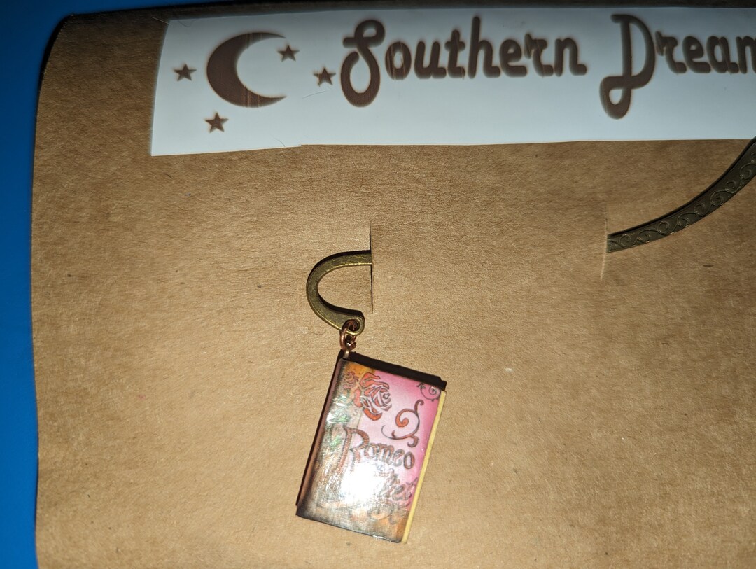 Romeo and Juliet Mini Book Bookmark - Etsy
