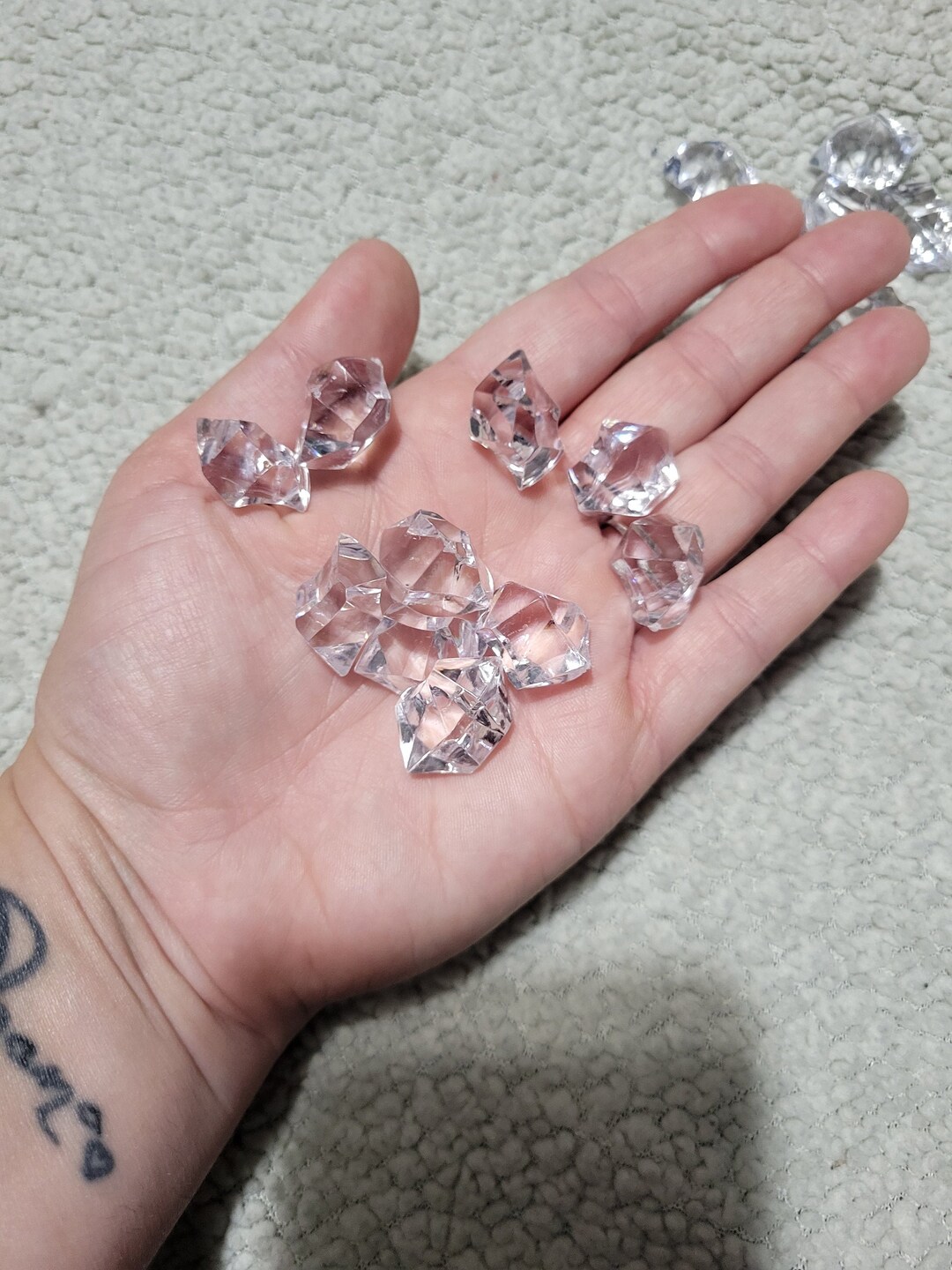 Fake Plastic Ice Cubes Acrylic Clear Ice Rock Diamond Crystals Fake Ice Cubes Gems for Home ...