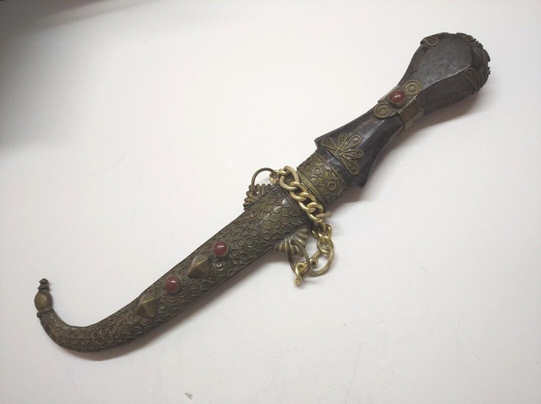 Antique Islamic Shibriya Dagger Carved Wooden Handle, Scale Sheath, L ...