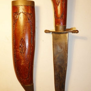 Vintage Shibriya Dagger, Carved Ornamented Wooden Handle & Sheath With ...